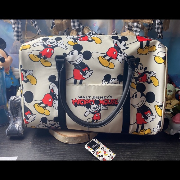 Disney | Bags | Disney Primark Walt Disney Mickey Mouse Weekender Bag ...